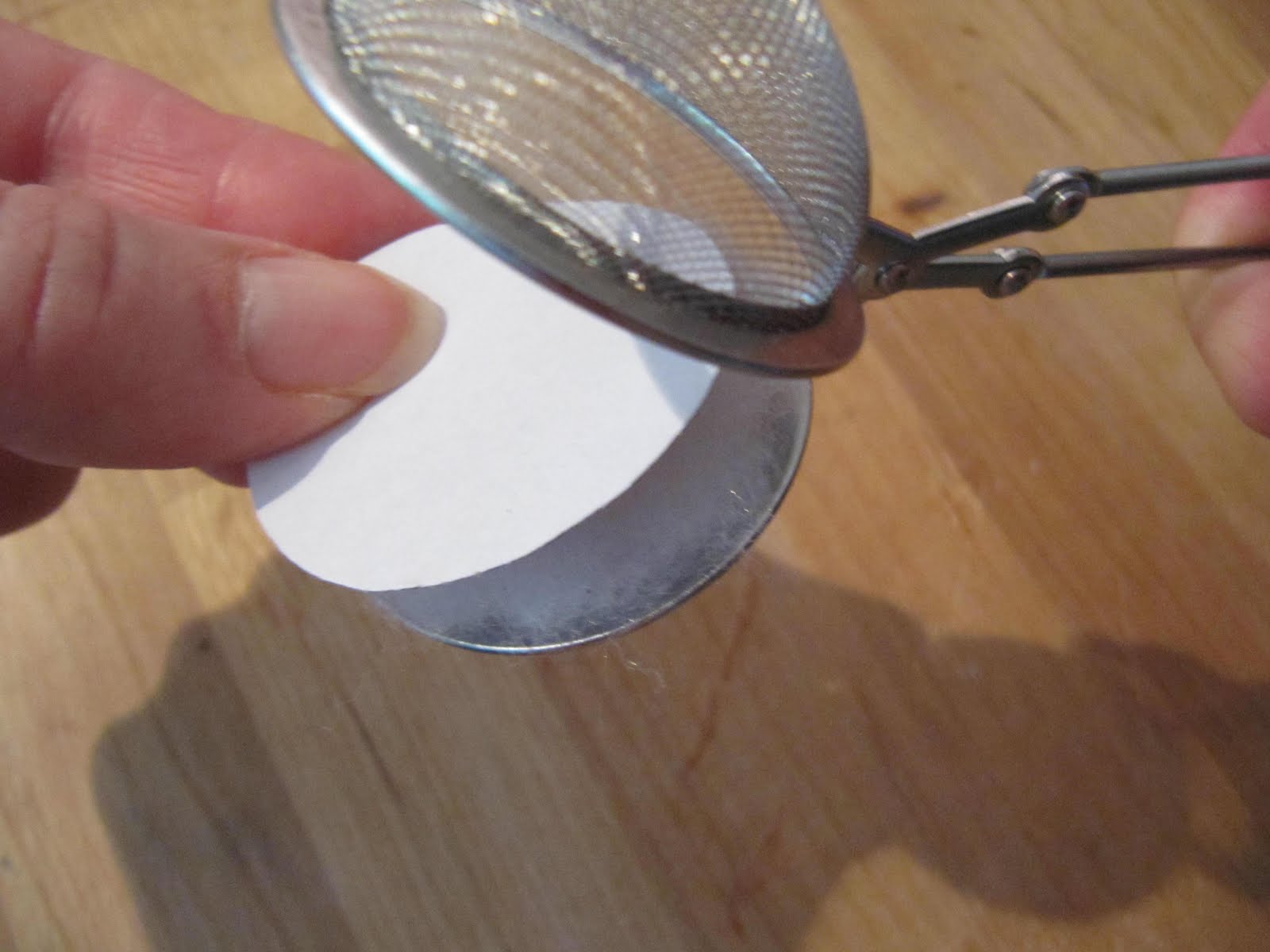 Sew Many Ways...: Tool Time Tuesday...Tea Ball Pincushion