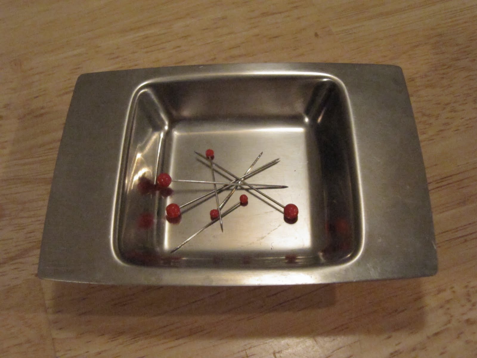 Sew Many Ways...: Sew Many Magnetic Pin Holders...