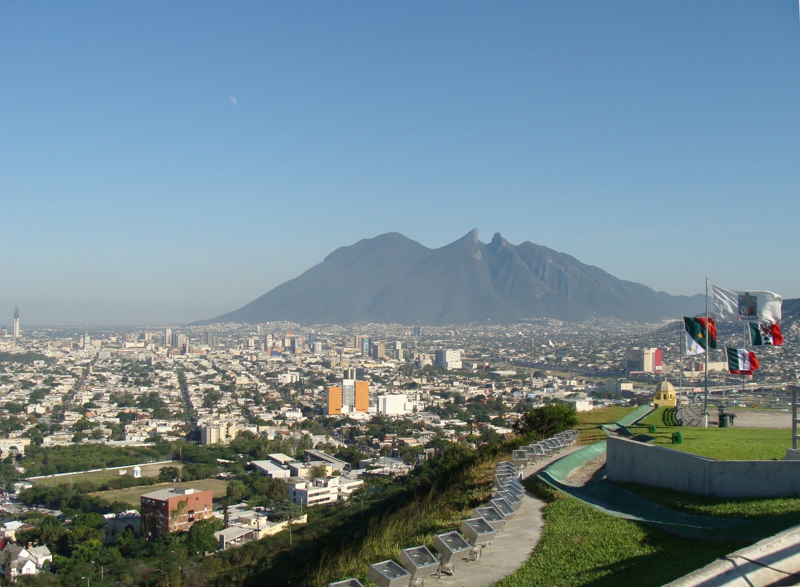 Urban Wilderness: Mirador del Obispado