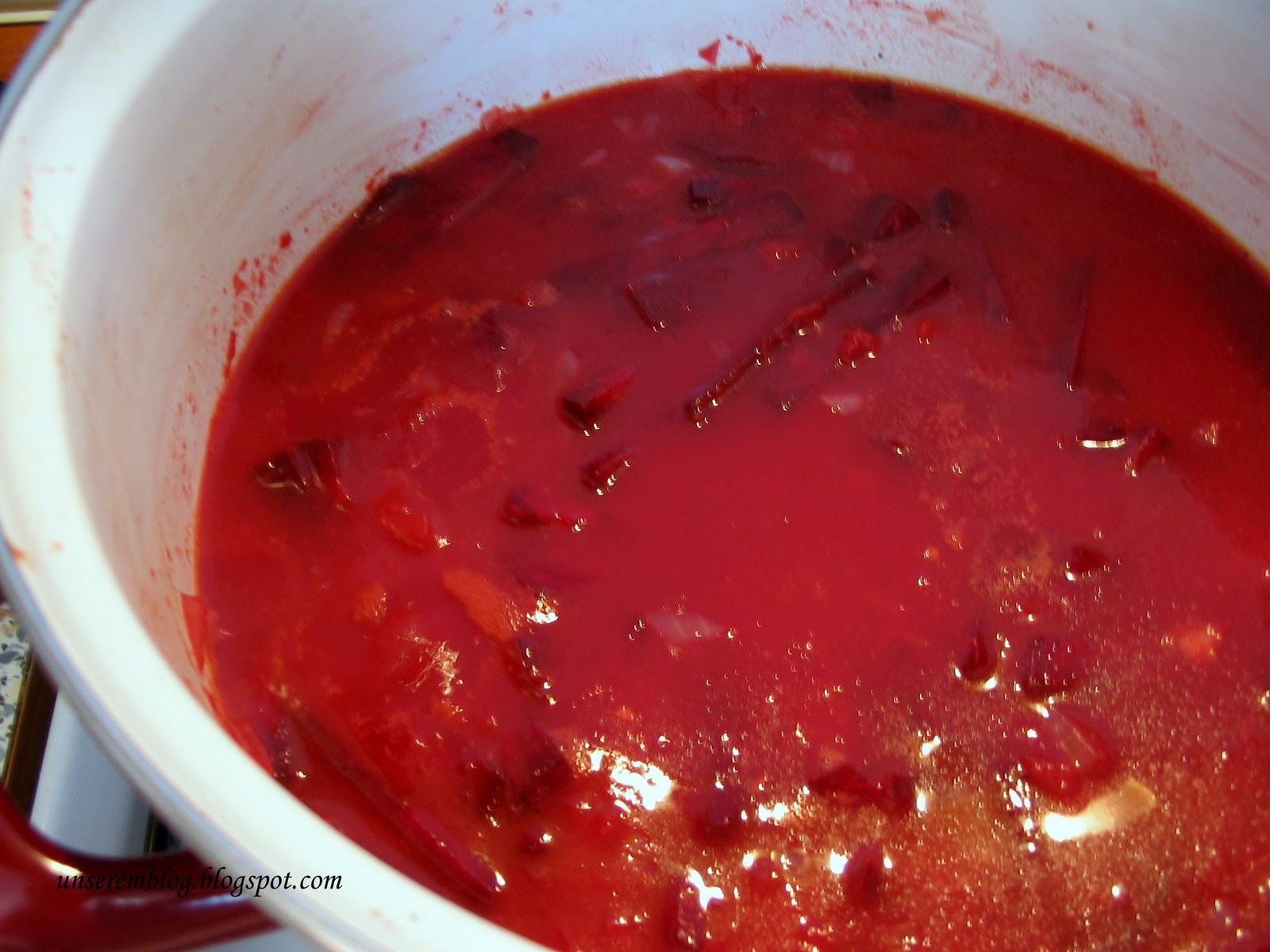 Mami & Amy's Kitchen: BORS RUSESC CU SMANTANA