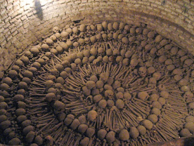 Peru: Lima - Catacombs