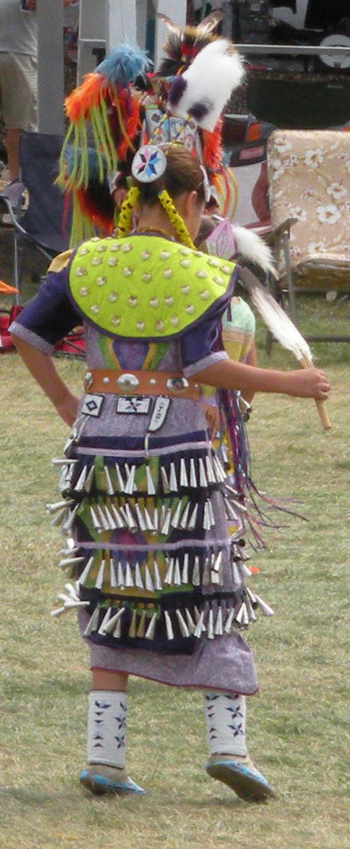 Living and Dyeing Under the Big Sky: Crow Fair Pow Wow - Girls Dance