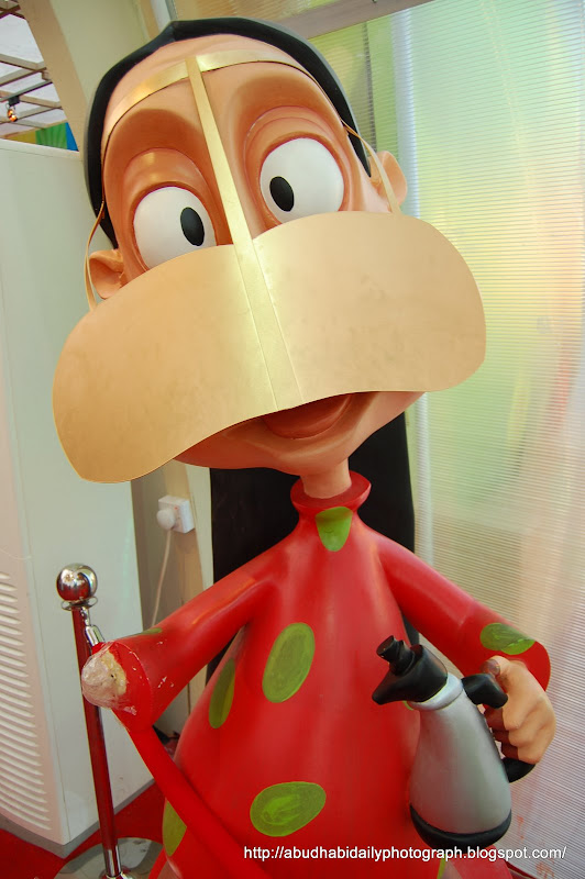 Abu Dhabi Daily Photograph - Get the BIGGER picture: March 2009