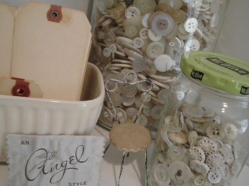 A Jar Full of Buttons: A Jar Full of Buttons