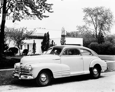 The Cumberland Post: Fastback Lust: 48 Buick Roadmaster Sedanet