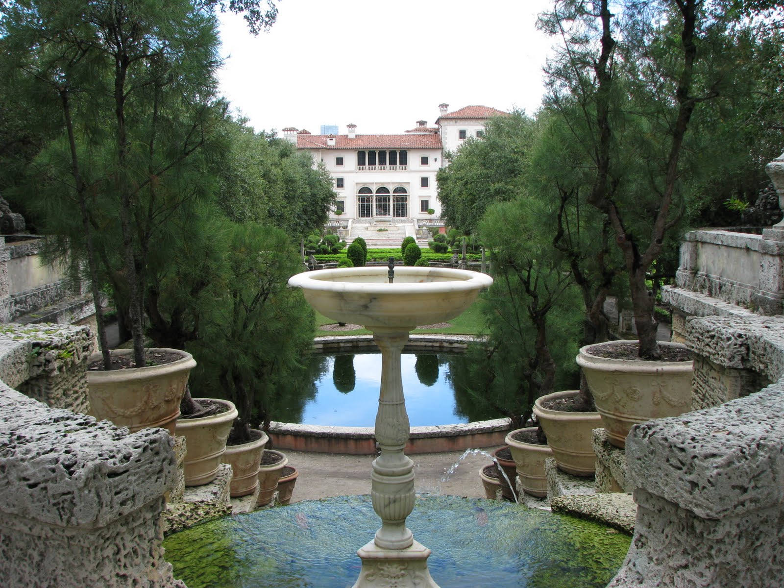 CSI:Miami: Vizcaya Museum and Garden