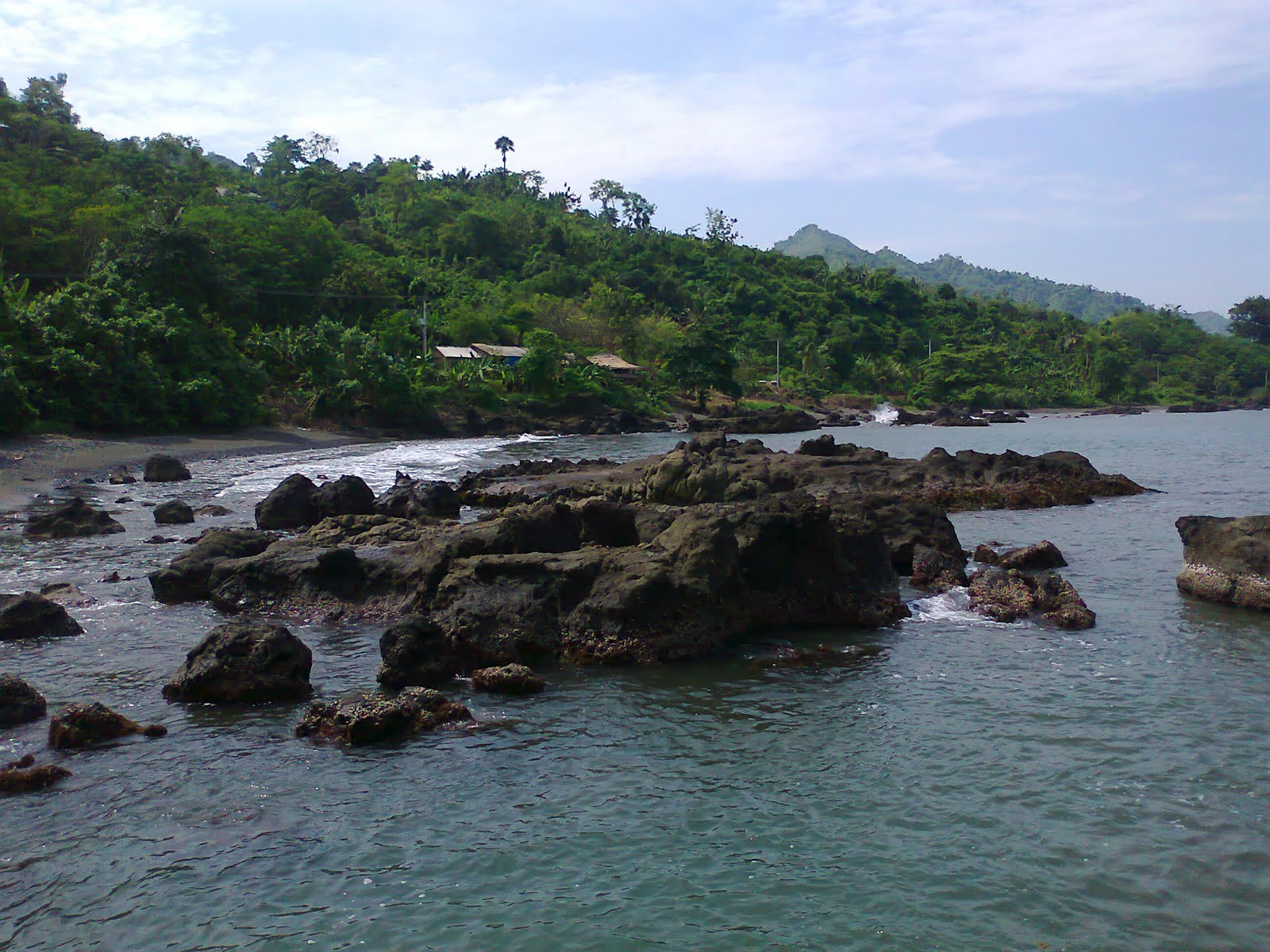 more than an useless world to be mine: A TRIP TO LOJI BEACH