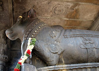 Nandi the Bull - ARUNACHALA GRACE