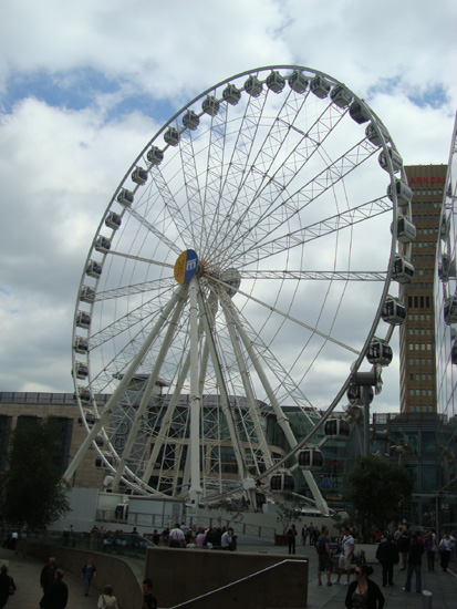 The Wheel of Manchester - Britain All Over Travel Guide