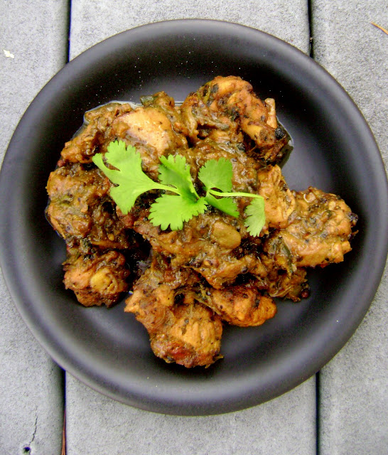 Ria's Collection: PEPPER CHICKEN & ARI PATHIRI