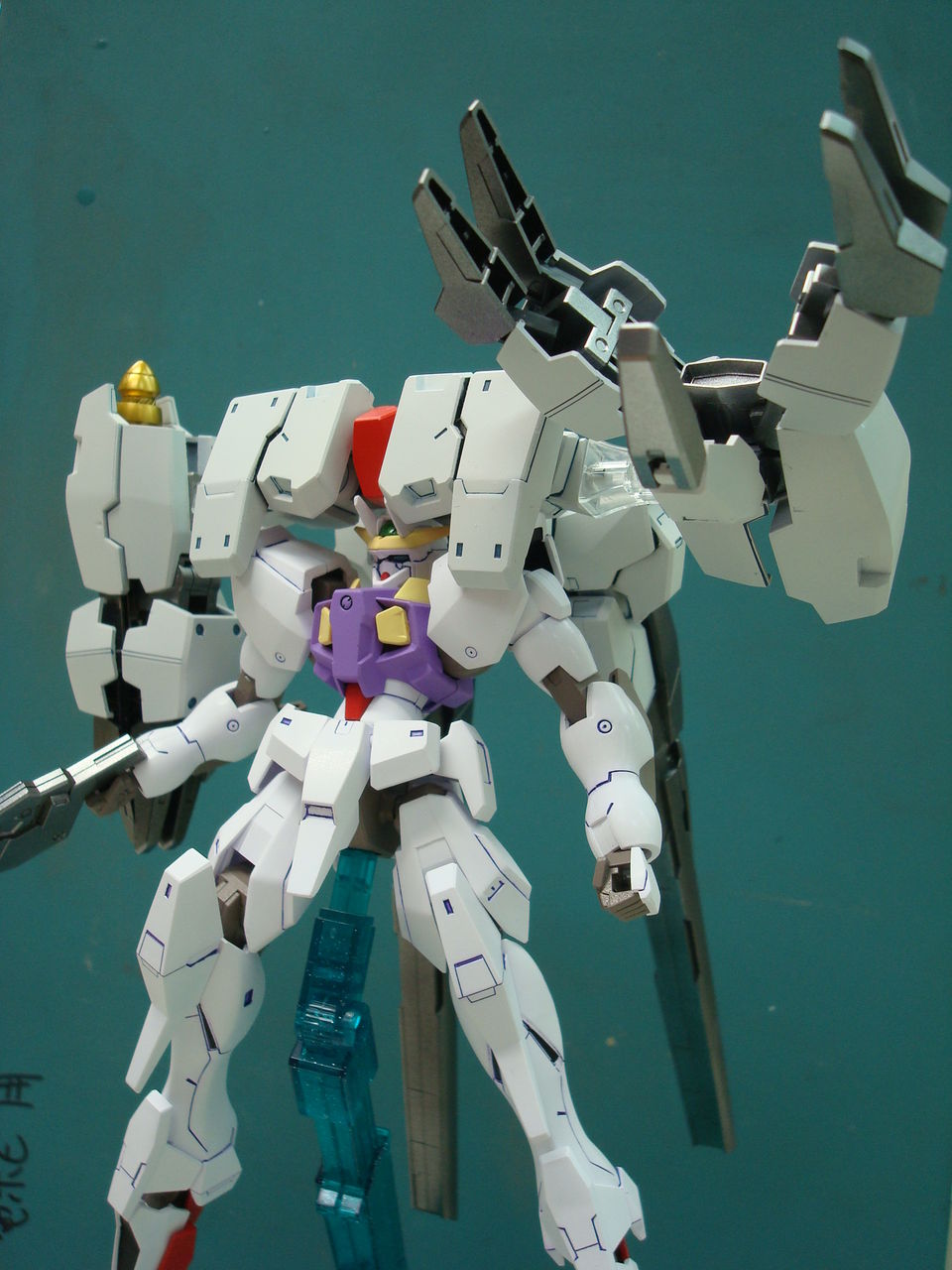 GUNDAM GUY: HG 1/144 Raphael Gundam - Reviews