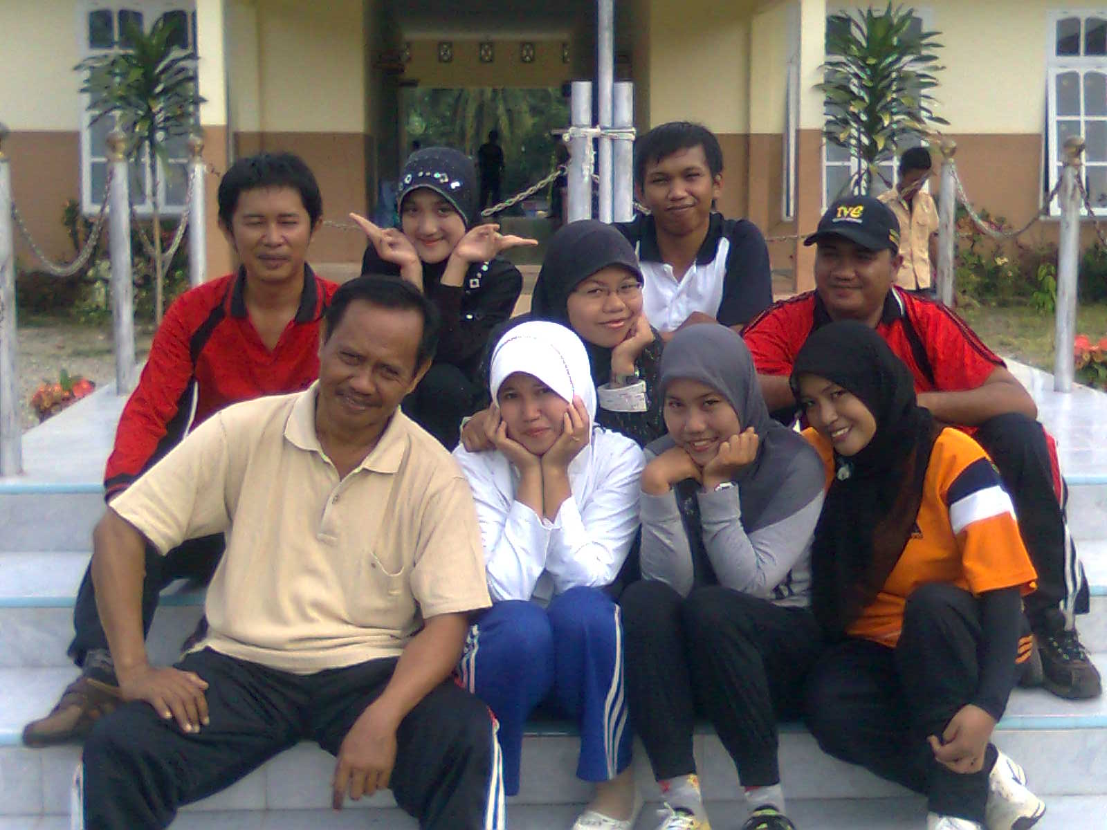 Nurdin Al-Bugiz: Perbedaan Taktik Antara Golongan Muda Dan Golongan Tua ...