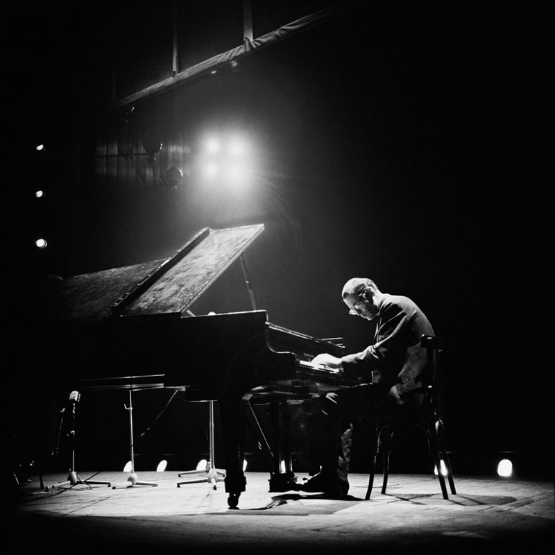 New-Jazz: Jazzy, Experimental and Ritual Music: Bill Evans Biography