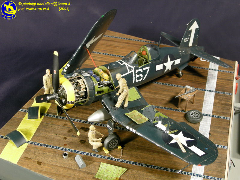 TopFlite GiantScale F4U 1-D Corsair: Paint Scheme