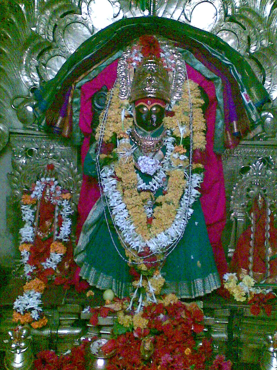 Bhuvneshwari Bhilwadi, Dist.Sangli: Bhuvaneshwari Devi