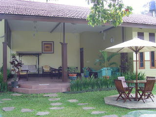 Bandung Guest House: RETANATA HOMESTAY BANDUNG