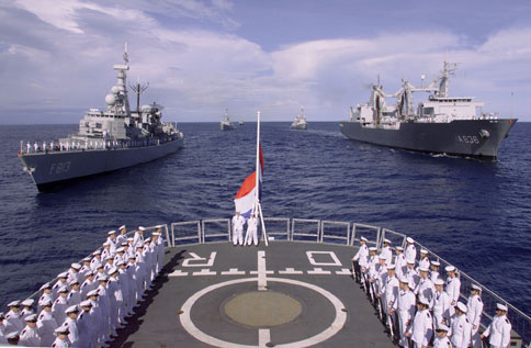 Tall Tales from the Trees: RICHARD FRANK SALTER (1921-1944) AND THE ...