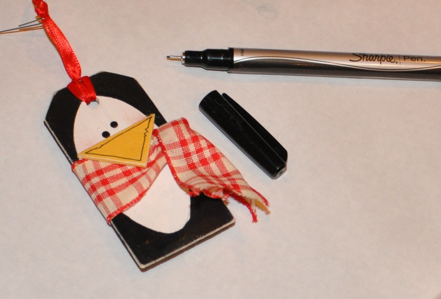 Megpie Designs: Penguin Gift Tag