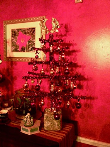 C.B.I.D. HOME DECOR and DESIGN: CHRISTMAS DECOR: COLORS OF CHRISTMAS - RED