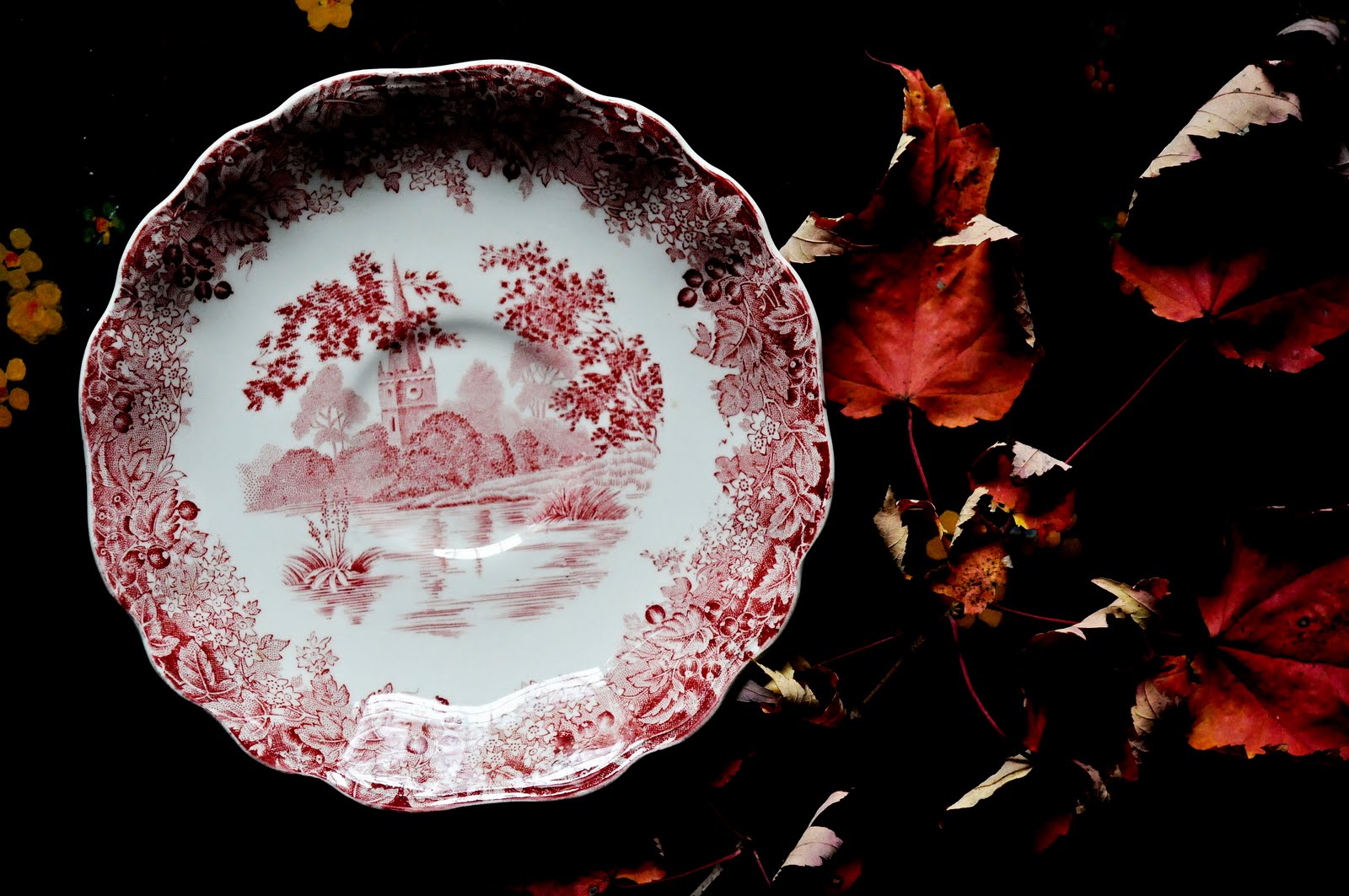 Mosaic Monday: Red Transferware - Art Miniatures
