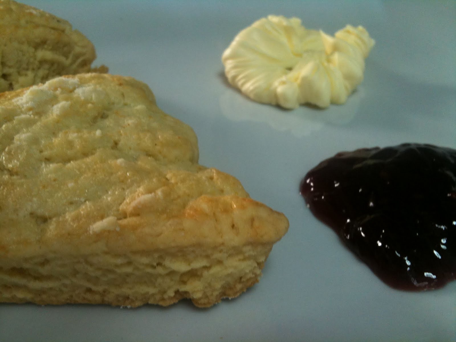 My Kitchen Diary: Σκωτσέζικα ψωμάκια scones / Scottish bread scones
