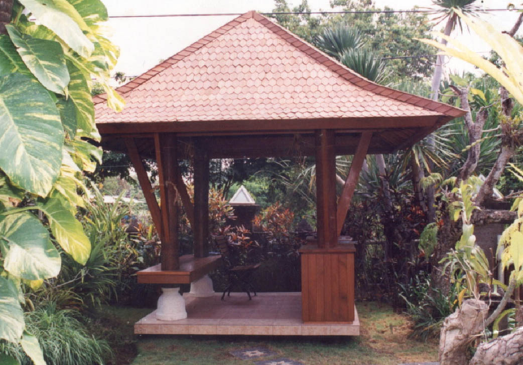 Konstruksi Rumah: Gazebo