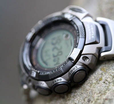 Smiling Blue Skies: The Casio Pathfinder PAW-1500 T - Part 1 - Overall look