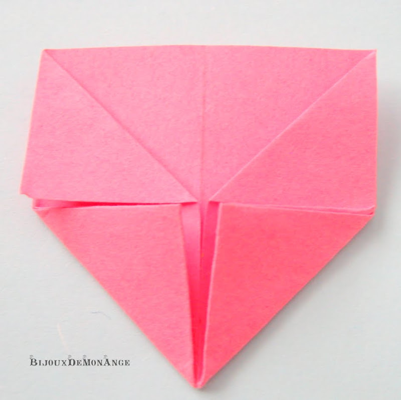 Tutoriale Handmade * Arts & Crafts *: Stativ Inima - tehnica Origami