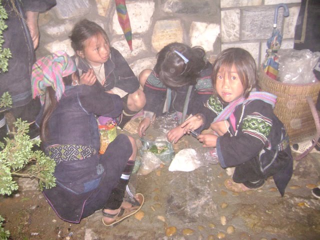Street Boy: Street children in vietnam