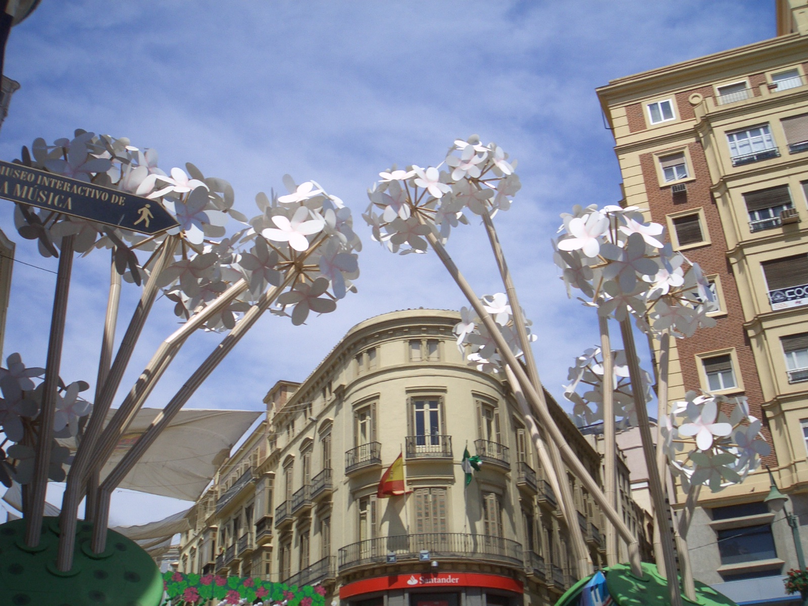 Mi inicio en un blog: ÁNGULO CONTRAPICADO