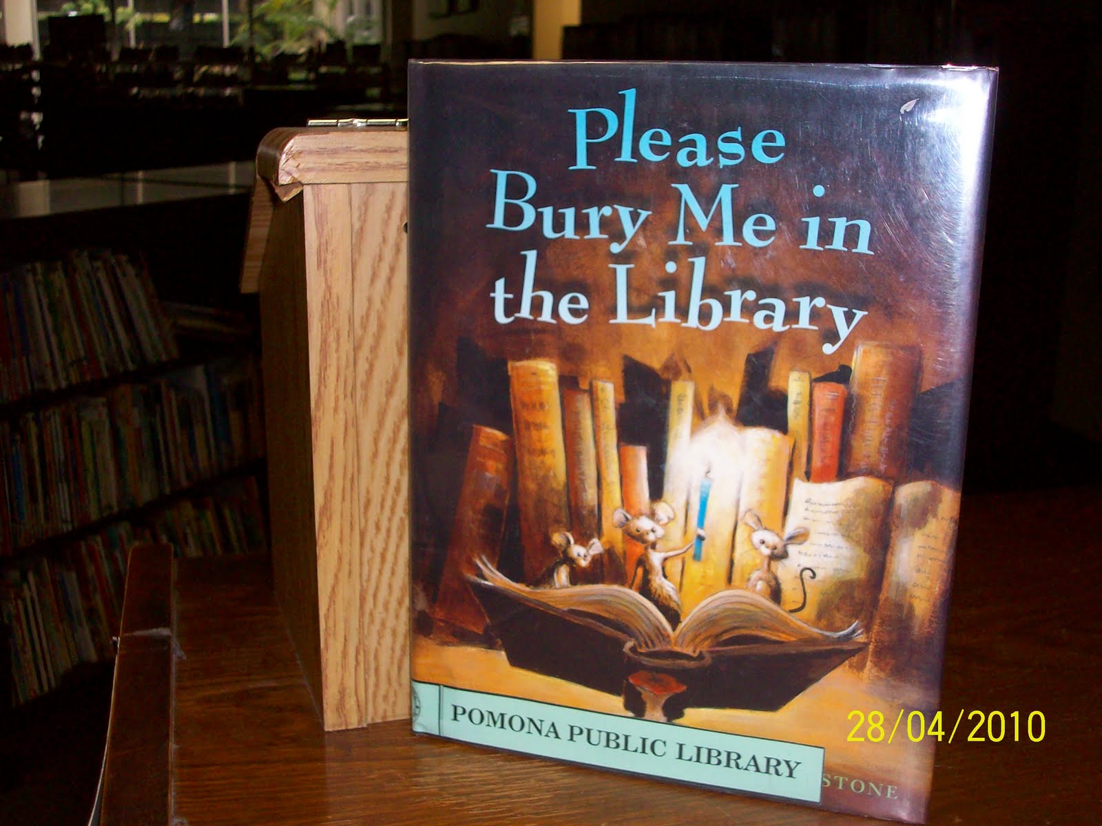 Pomona Public Library: Book of the Week: "Please Bury Me In the Library"