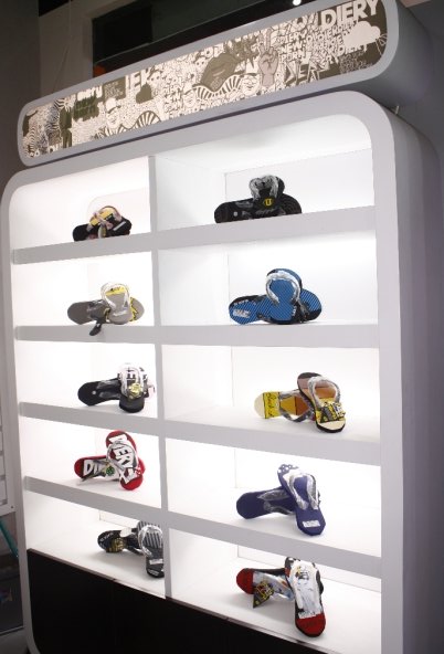 RYAN SAHABAT: BLACK ID (Clothing)