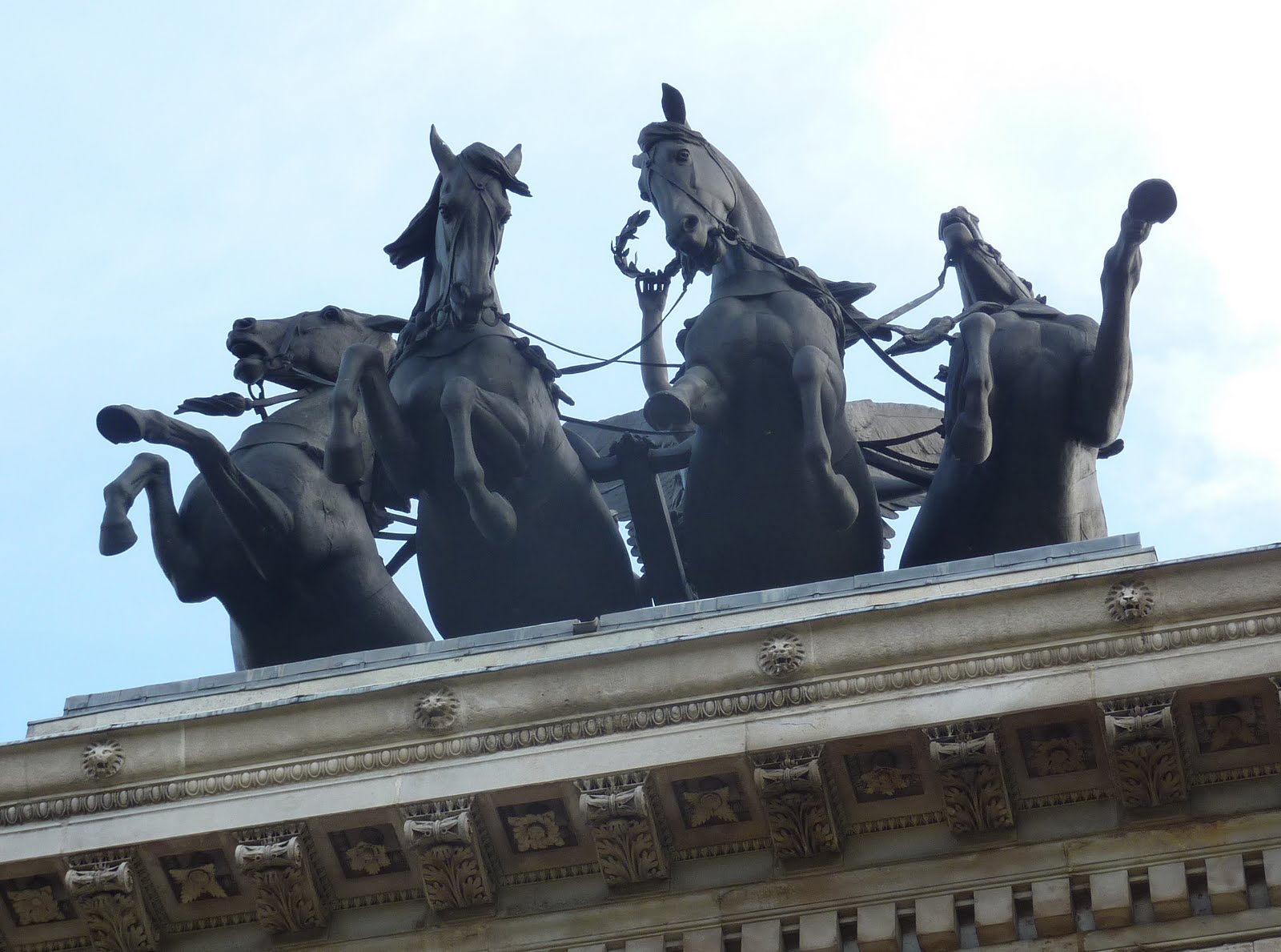 kathy dalwood studio blog: Sculpture: Horses at Wellington Arch