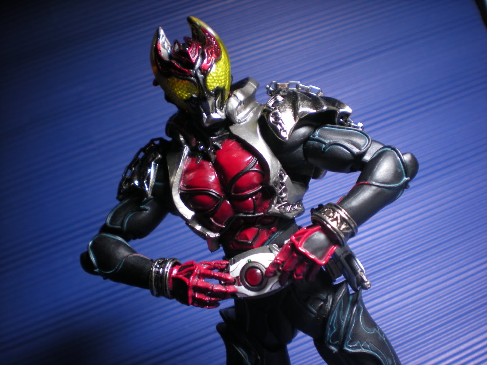 Review: [Bandai] S.I.C. Volume 52 Kamen Rider Kabuto | Night's Corner