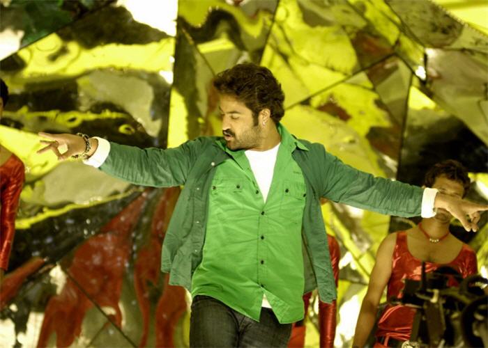 Adhurs(Adurs) Latest Stills Gallery Jr NTR and Nayanatara