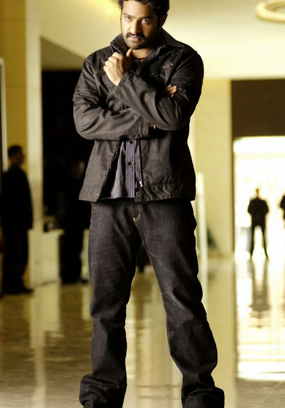 Adhurs(Adurs) Latest Stills Gallery Jr NTR and Nayanatara