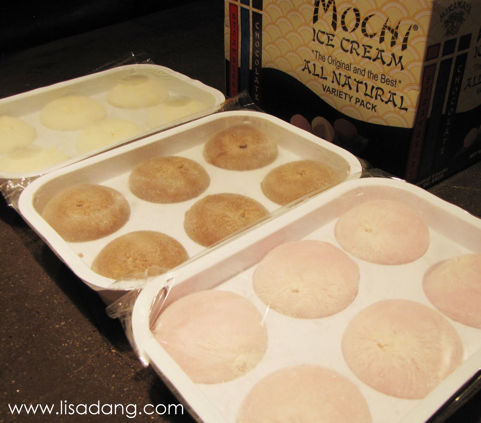 Dang It Delicious: MOCHI, berries, mint...perfect finish