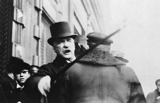 Bytes: Iconic Photographs: J P Morgan