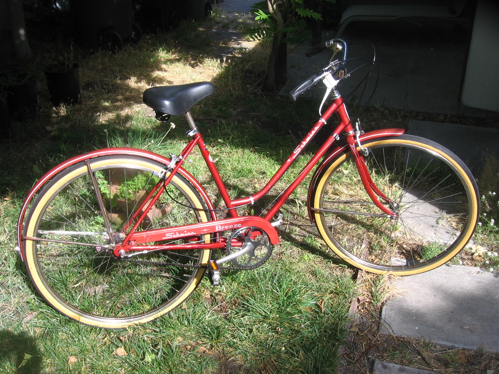 Big Shed Bikes: Red Schwinn Breeze