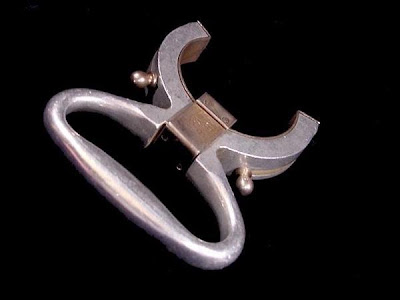 RestraintsBlog: "VERY NICE SWISS RESTRAINING DEVISE HANDCUFF COME ALONG"