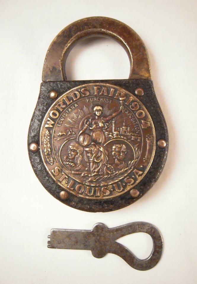 RestraintsBlog: 1904 Eagle Padlock - St Louis World's Fair