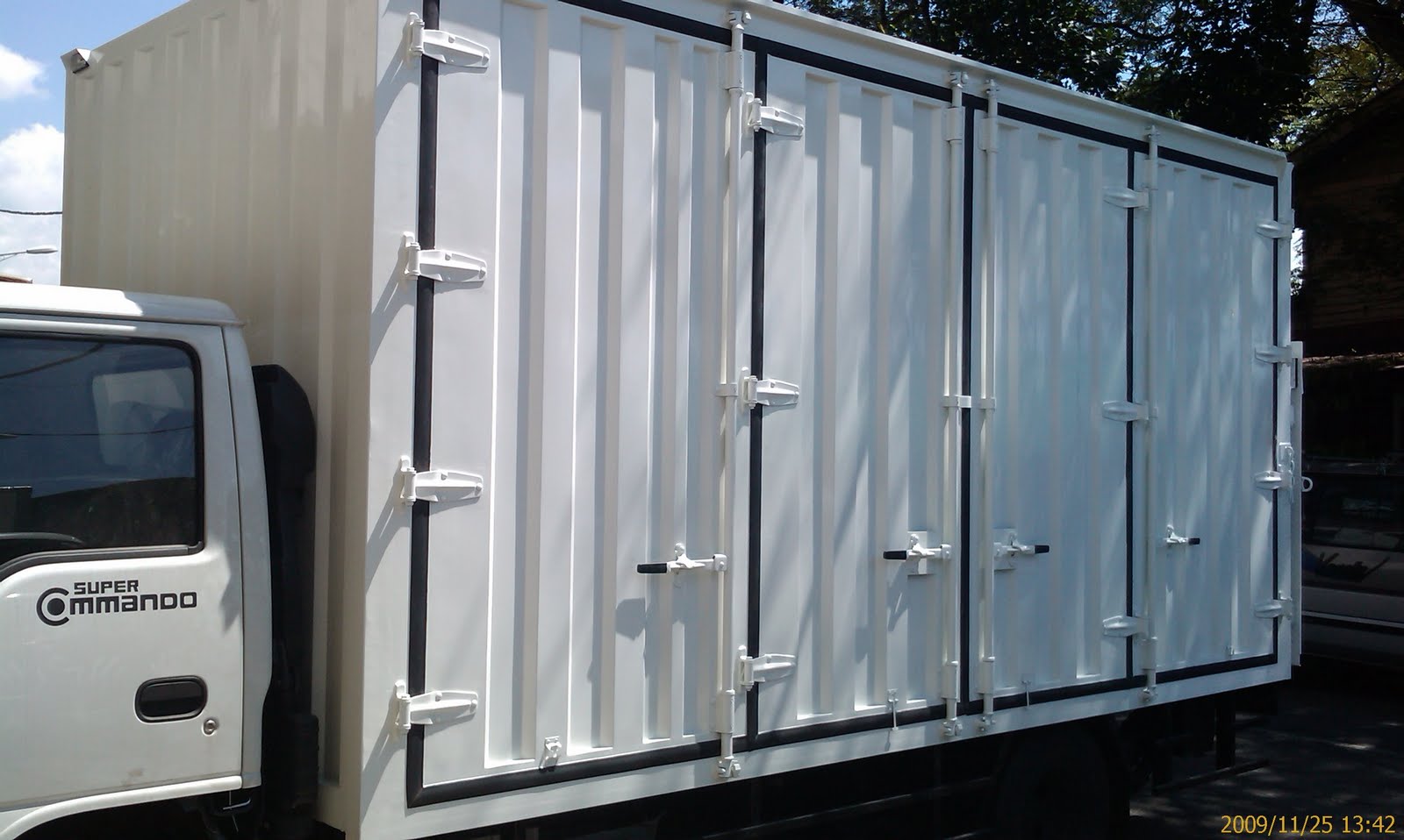 Trucks 88 - Your 1 stop for all models::..: Corrugated Box Van 16 ...