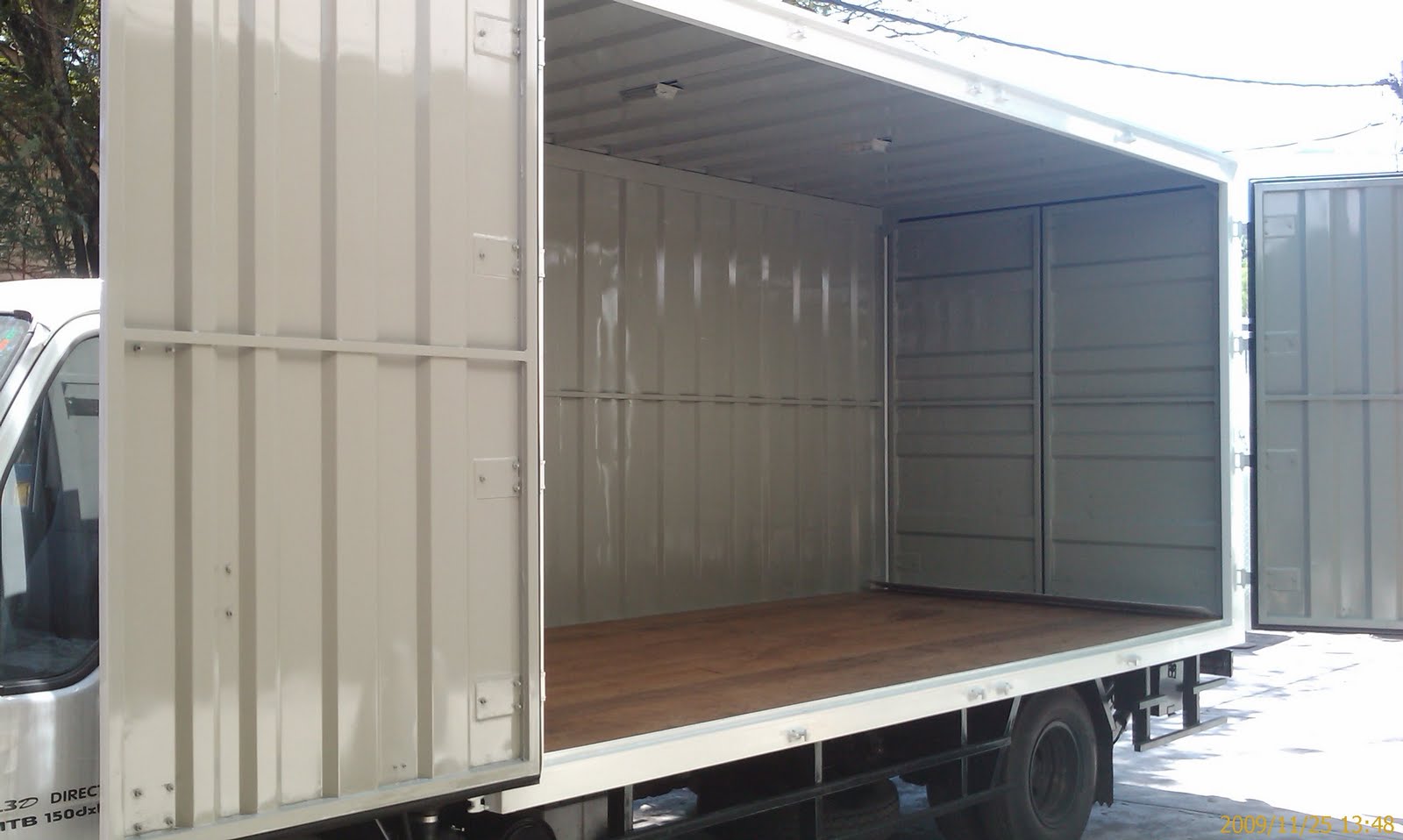 Trucks 88 - Your 1 stop for all models::..: Corrugated Box Van 16 ...