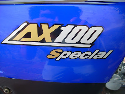 Nicolás: Suzuki AX100 parte II