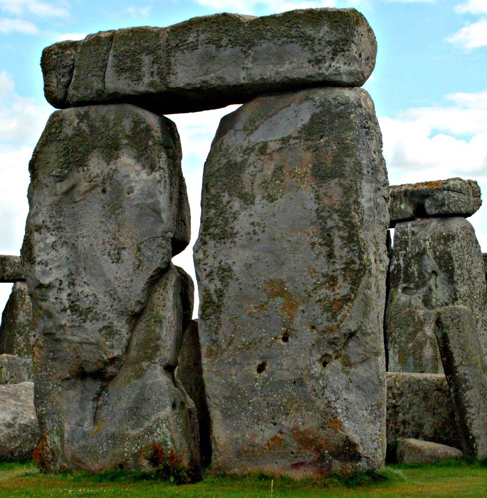 Destinations: THE MYSTIQUE OF STONEHENGE