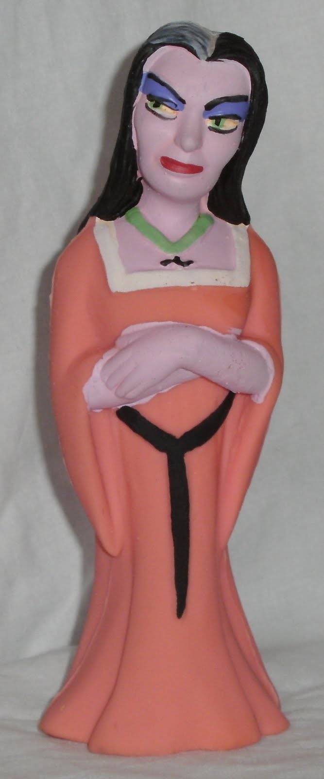 PERSONAJES DE CINE, TBO Y TV (2): LILY MONSTER (LA FAMILIA MONSTER)