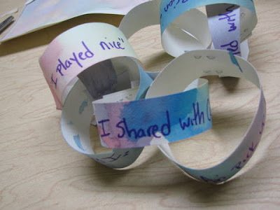 Friendship paper chain
