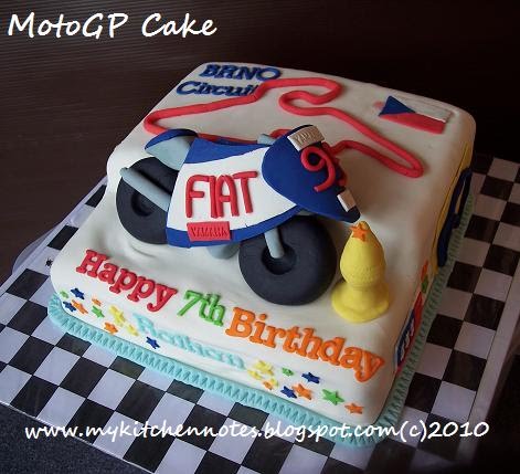 my kitchen notes: MotoGP Cake