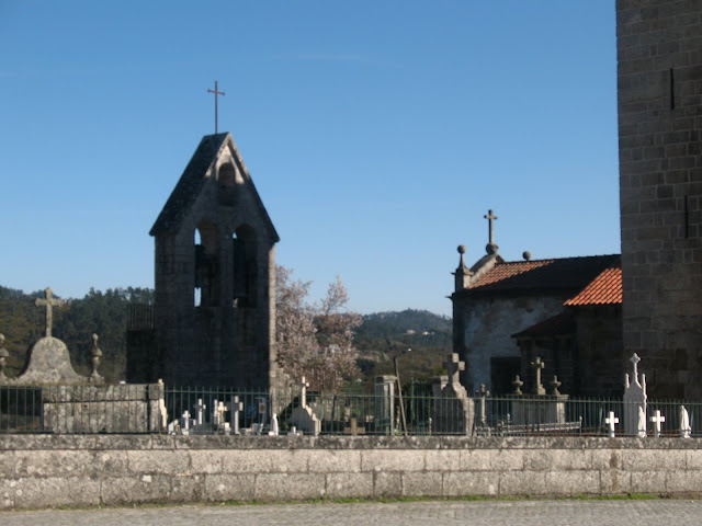 HELDER BARROS: Amarante Travanca - Mosteiro de Travanca o ex-libris do ...