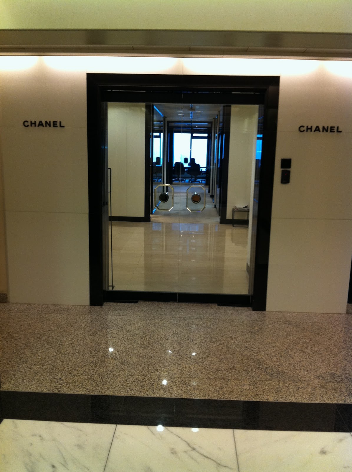 The Luxurious Report: IF you ever wanted to live in the Chanel store